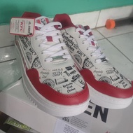 Harga kfc merah aerostreet Terbaru Sep 2024 |BigGo Indonesia