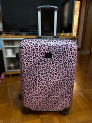 Hallmark 行李箱的價格推薦 - 2025年3月 | BigGo格價香港站