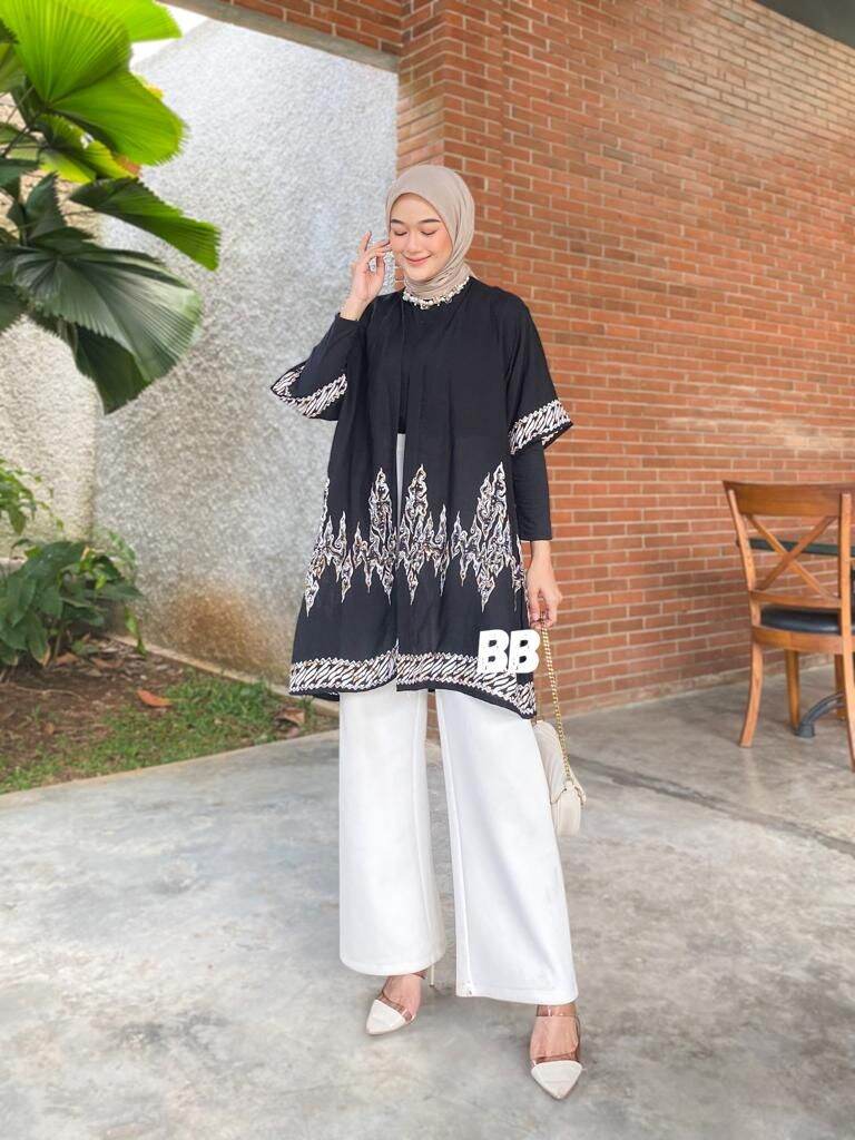 Harga Simple_outfit.id Terbaru Maret 2024 |BigGo Indonesia