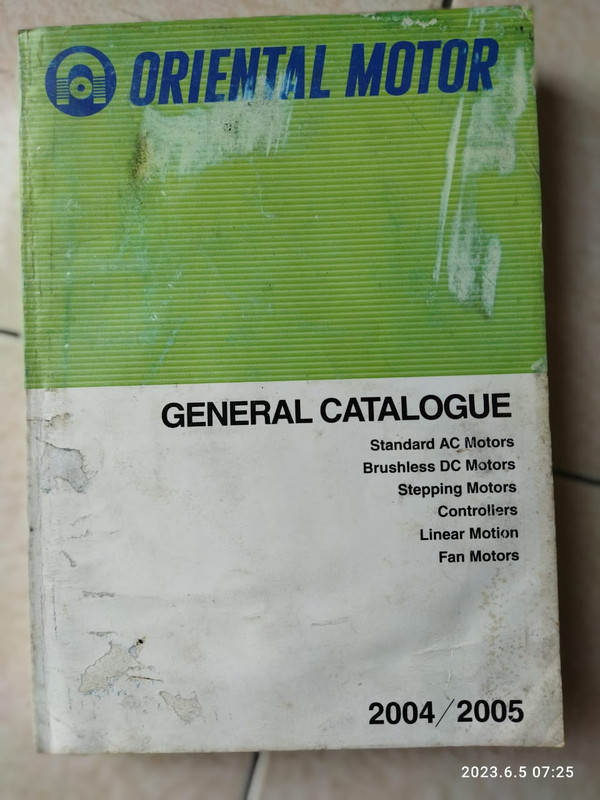 Harga Buku Katalog Motor Terbaru Maret 2024 |BigGo Indonesia