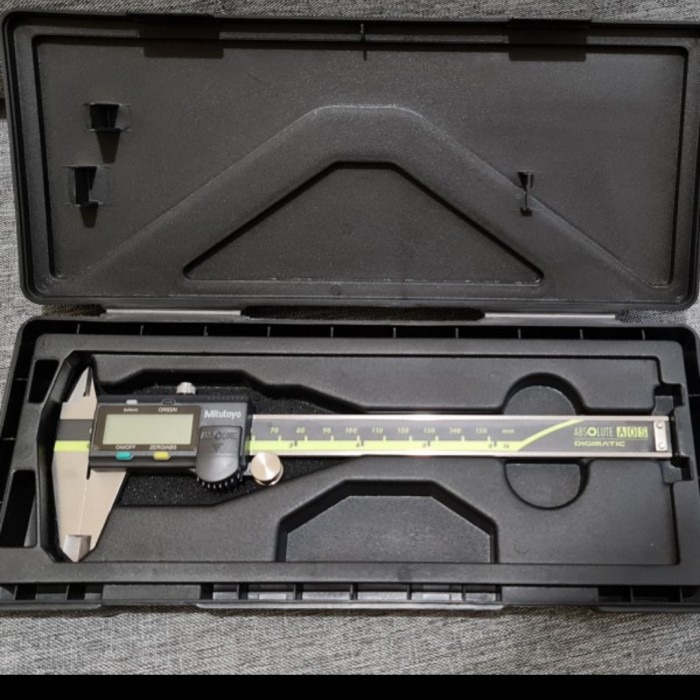 Mitutoyo Absolute Digimatic Digital Caliper 150mm (6''), 42% OFF